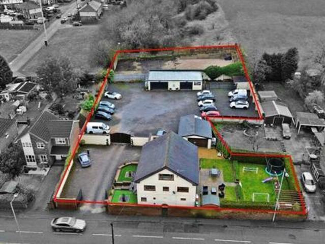 4 Bedroom Detached House For Sale In Leigh