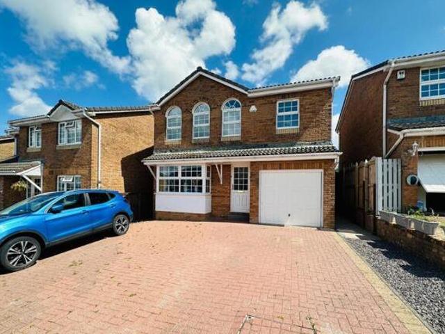 4 Bedroom Detached House For Sale In Lesmahagow