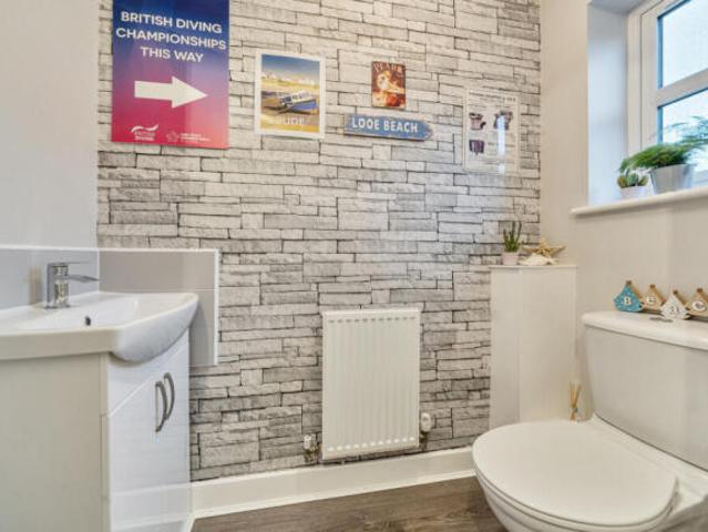 4 bedroom detached house for sale in Little Moor Close, Pudsey, West Yorkshire, LS28