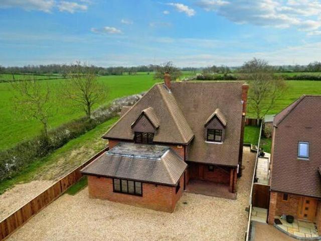 4 Bedroom Detached House For Sale In Little Horwood