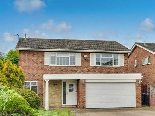 4 Bedroom Detached House For Sale In Little Paxton