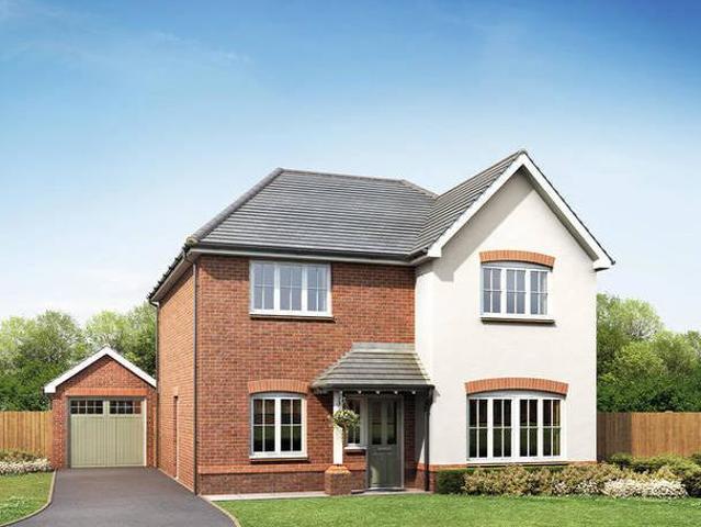 4 bedroom detached house for sale in Liverpool Road South Burscough L40 L40