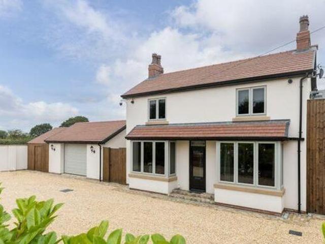4 Bedroom Detached House For Sale In Liverpool Road, Tarleton