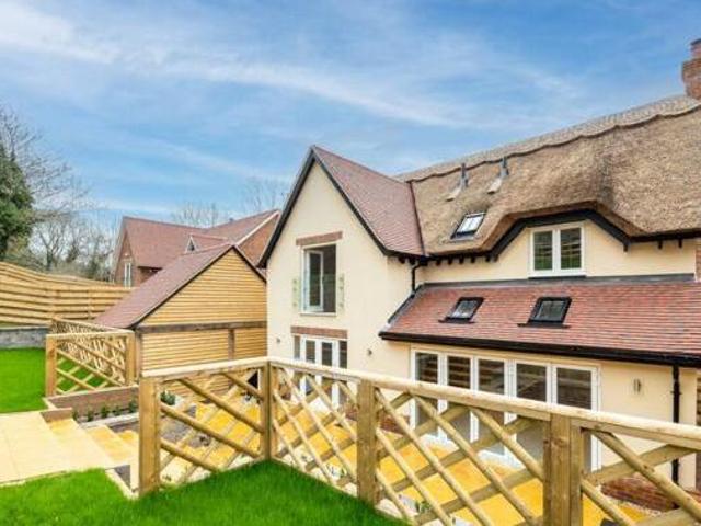 4 Bedroom Detached House For Sale In Lighthorne