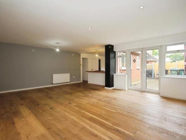 4 bedroom detached house for sale in Lilacvale Way, Coventry, West Midlands, CV4