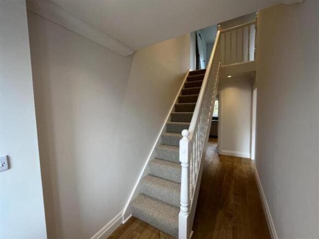 4 bedroom detached house for sale in Lilythorne Avenue, Bradford, BD10