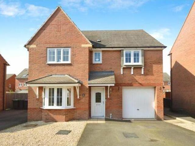 4 Bedroom Detached House For Sale In Lincoln, Lincolnshire
