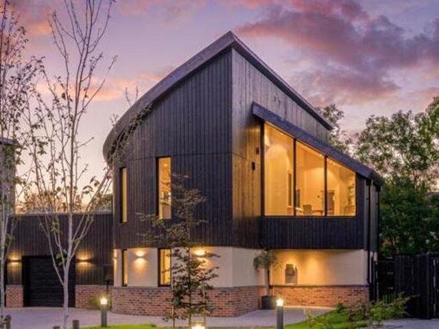 4 Bedroom Detached House For Sale In Lincoln, Lincolnshire