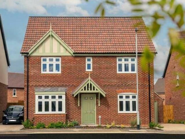 4 Bedroom Detached House For Sale In Lincoln, Lincolnshire