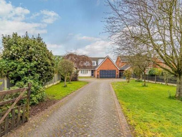4 Bedroom Detached House For Sale In Lincoln, Lincolnshire