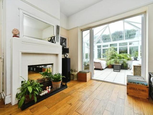 4 bedroom detached house for sale in Linchmere Avenue, Saltdean, Brighton, East Sussex, BN2