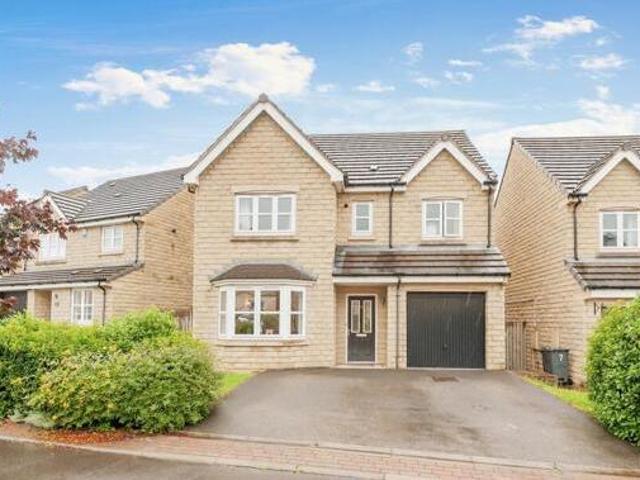 4 Bedroom Detached House For Sale In Lindley