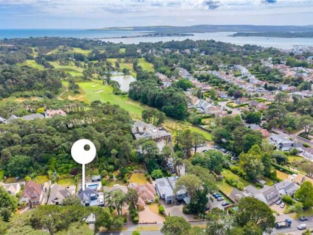 4 bedroom detached house for sale in Links Road, Lower Parkstone, Poole, Dorset, BH14