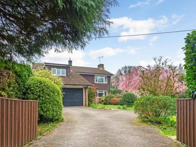 4 Bedroom Detached House For Sale In Liss