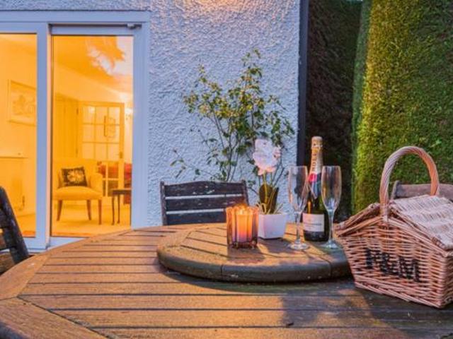 4 Bedroom Detached House For Sale In Llandaff