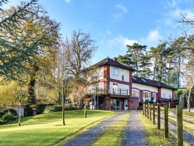 4 Bedroom Detached House For Sale In Llandrindod Wells