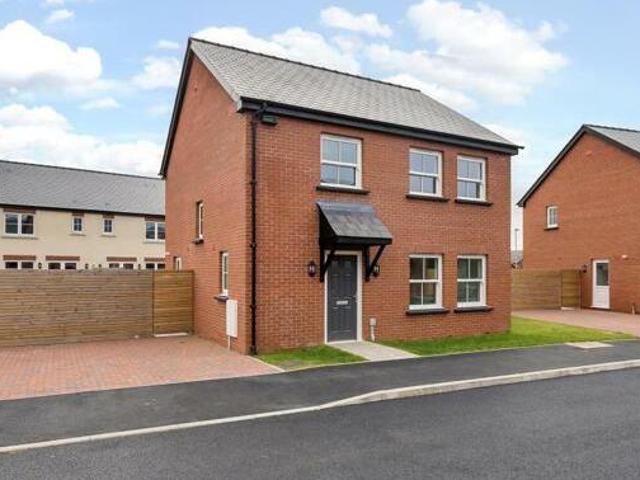 4 Bedroom Detached House For Sale In Llandrindod Wells