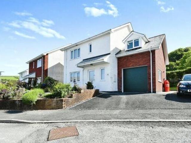 4 Bedroom Detached House For Sale In Llanrhystud