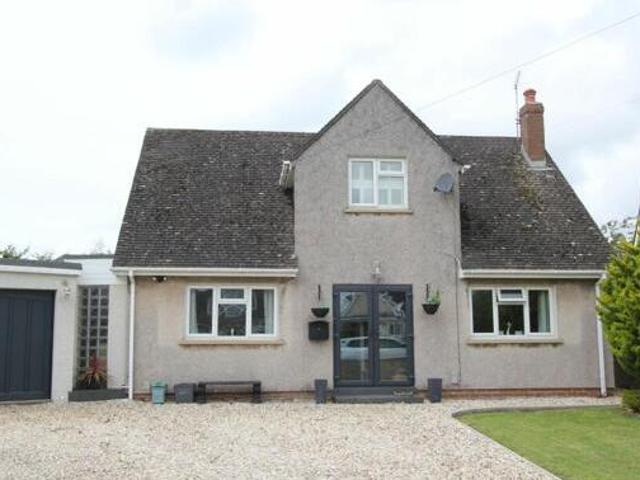 4 Bedroom Detached House For Sale In Llantwit Major