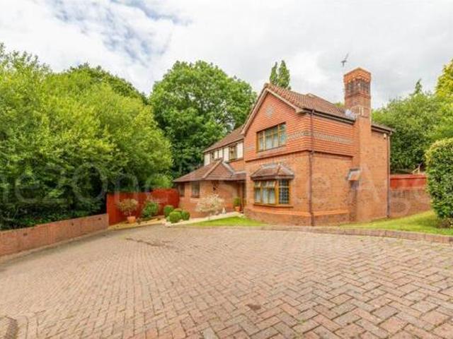 4 Bedroom Detached House For Sale In Llantarnam