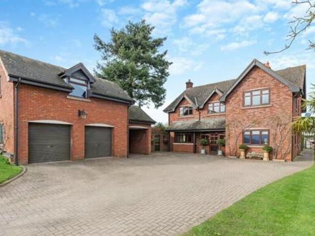 4 Bedroom Detached House For Sale In Lyth Bank