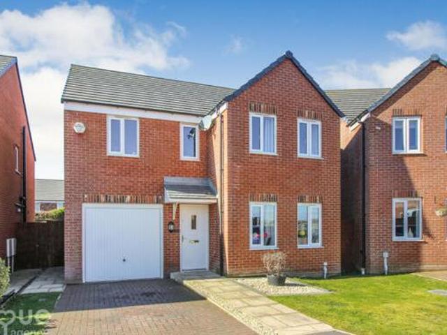 4 Bedroom Detached House For Sale In Lytham St. Annes