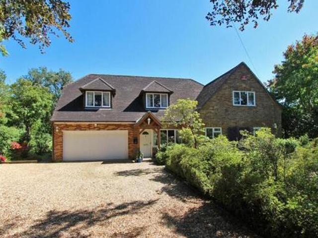 4 Bedroom Detached House For Sale In Lymington, Hampshire