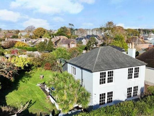 4 Bedroom Detached House For Sale In Lymington