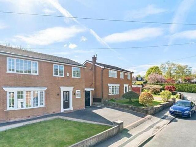 4 Bedroom Detached House For Sale In Mottram, Hyde