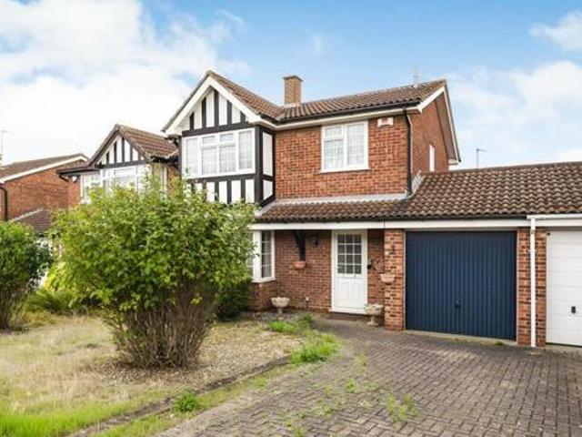 4 Bedroom Detached House For Sale In Moulton