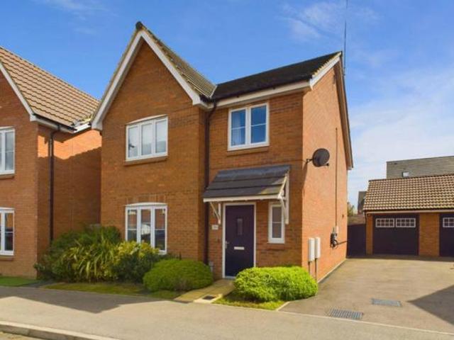 4 Bedroom Detached House For Sale In Moulton