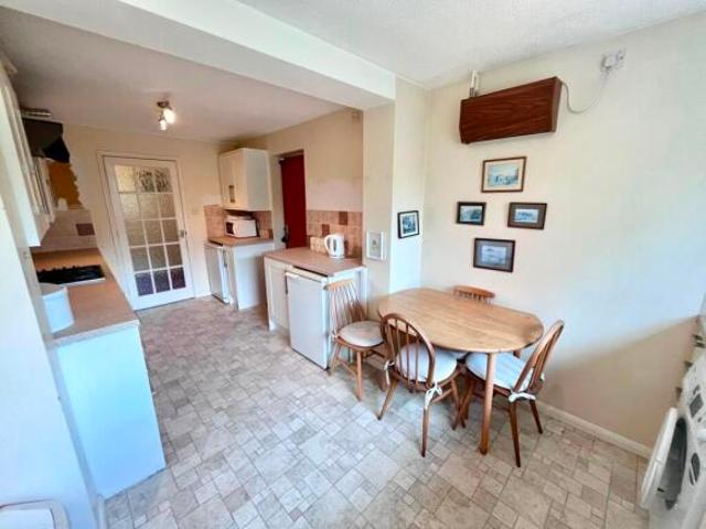 4 bedroom detached house for sale in Mountsfield Close, Newport Pagnell, MK16