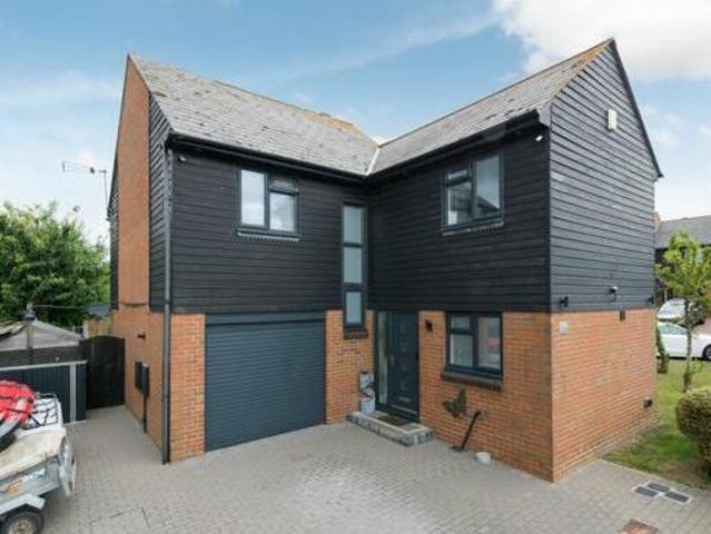 4 Bedroom Detached House For Sale In Monkton