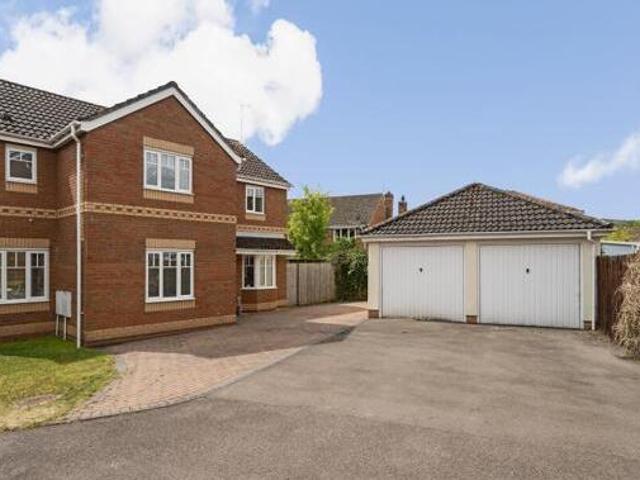 4 Bedroom Detached House For Sale In Monmouth, Monmouthshire