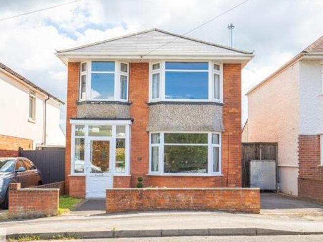 4 Bedroom Detached House For Sale In Moordown
