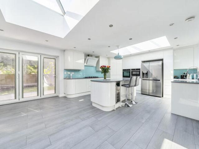 4 bedroom detached house for sale in Moorhen Drive, Lower Earley, Reading, RG6