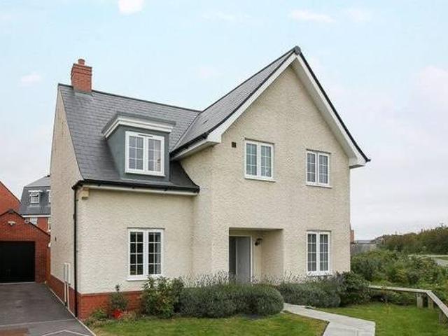 4 bedroom detached house for sale in Moorhen Road Yatton Bristol BS49 BS49