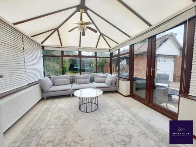 4 bedroom detached house for sale in Moortop Close, Manchester, M9