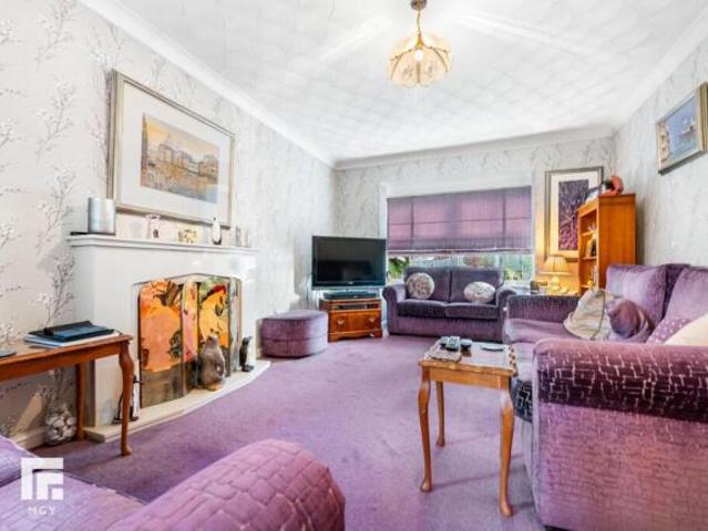 4 bedroom detached house for sale in Ffordd Y Berllan, Morganstown, Cardiff, CF15