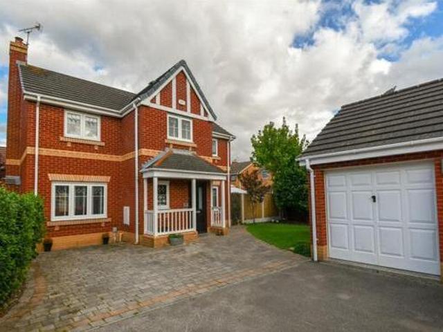 4 Bedroom Detached House For Sale In Moreton
