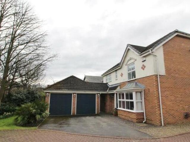 4 Bedroom Detached House For Sale In Morley