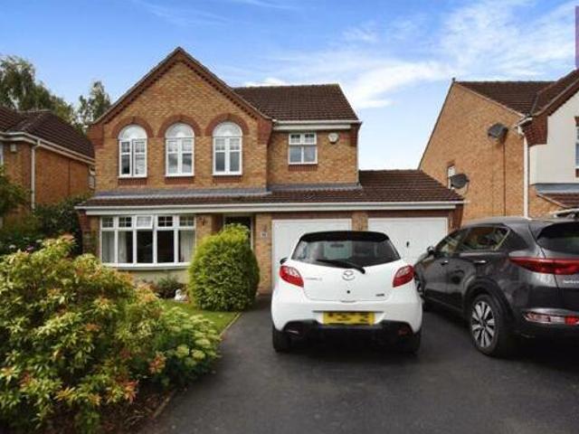 4 Bedroom Detached House For Sale In Morley