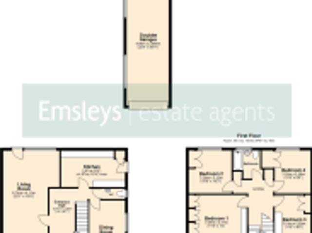 4 bedroom detached house for sale in Morwick Grove, Scholes, Leeds, LS15