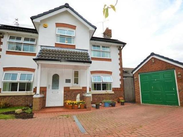 4 bedroom detached house for sale in Mossdale Close Whittle Hall Warrington WA5