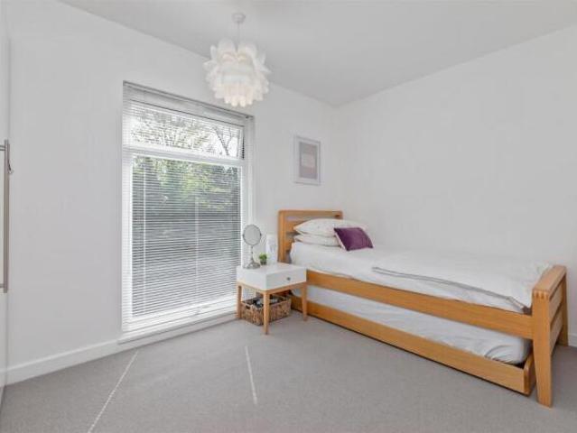 4 bedroom detached house for sale in May Close, St. Albans, AL3