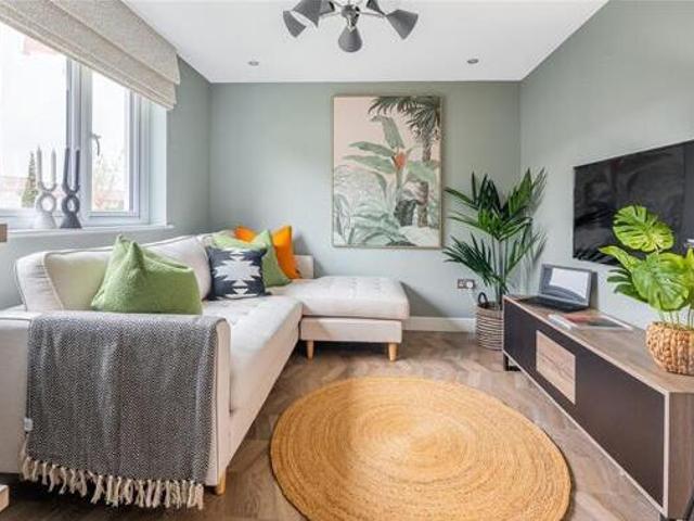 4 Bedroom Detached House For Sale In Maybury, Edinburgh