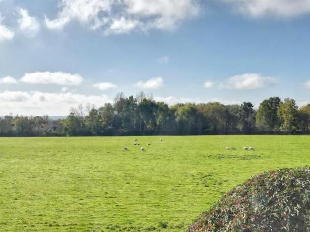 4 bedroom detached house for sale in Maytham Road, Rolvenden Layne, TN17