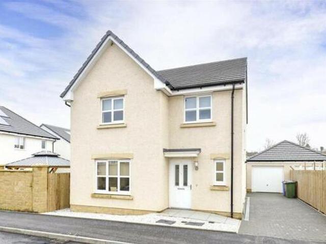 4 Bedroom Detached House For Sale In Maddiston