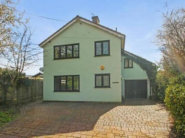 4 Bedroom Detached House For Sale In Magdalen Laver, North Weald