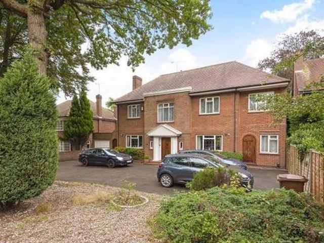 4 bedroom detached house for sale in Maidstone Road Chatham ME4